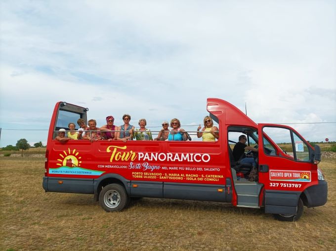 Nardò, lungo la costa con minibus panoramico - Spazio Aperto Salento